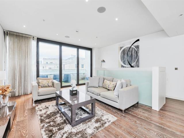 Apartment at Aldwych, City of Westminster