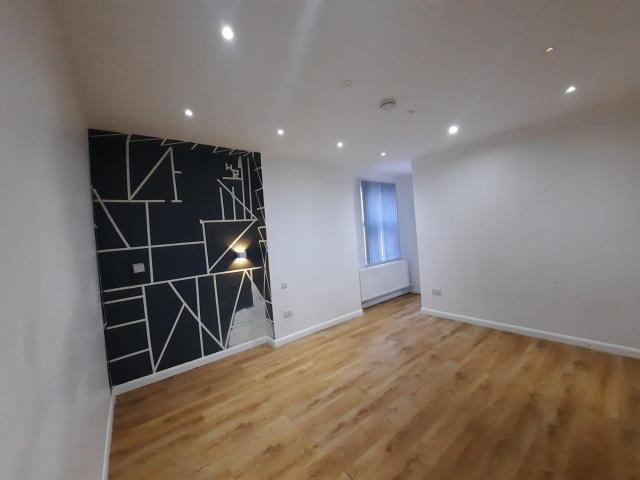Apartment at Alexandra Park Road, Greater London