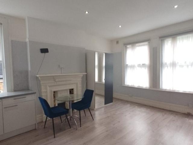 Apartment at Alexandra Park Road, Greater London