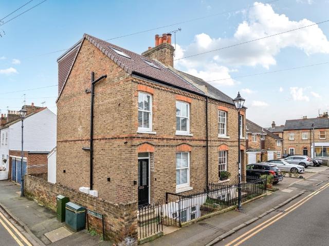 Apartment at Alexandra Road, Windsor