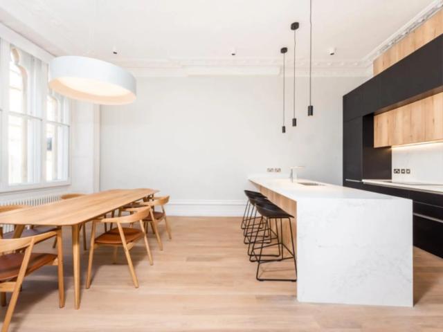 Apartment at Alfred Street, Oxford