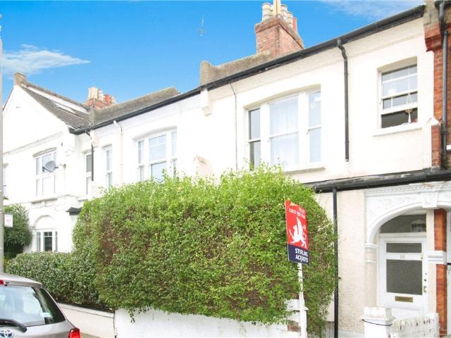 Apartment at Algarve Road, Greater London