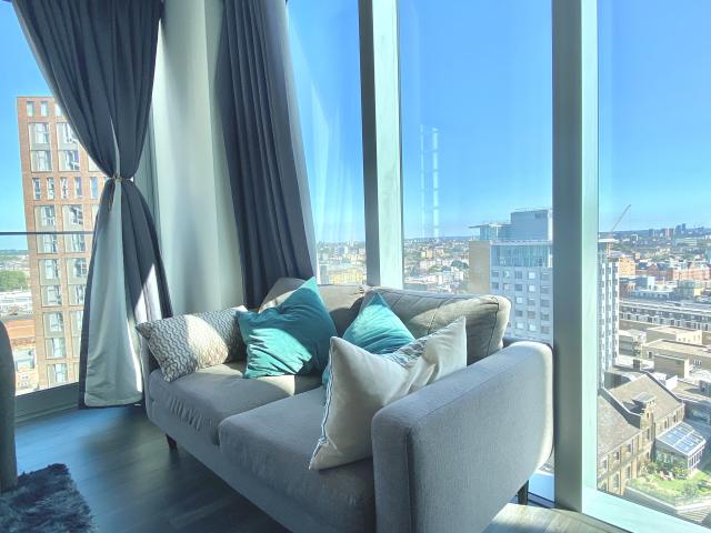 Apartment at Alie Street, Greater London