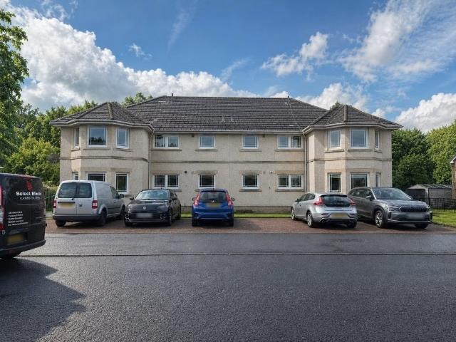 Apartment at Allands Avenue, Inchinnan