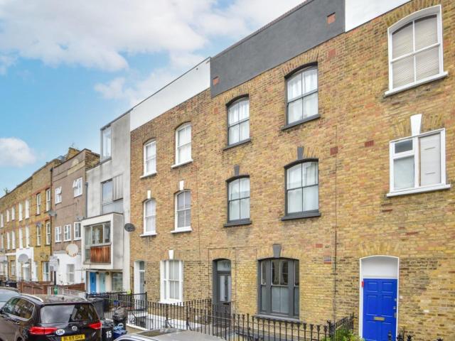 Apartment at Allen Road, Greater London