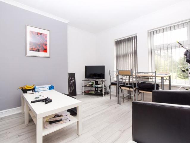 Apartment at Allensbank Road, Cardiff
