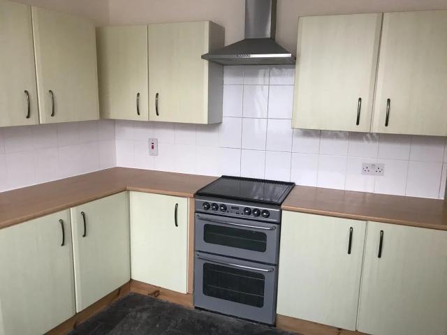 Apartment at Alliance Avenue, Hull