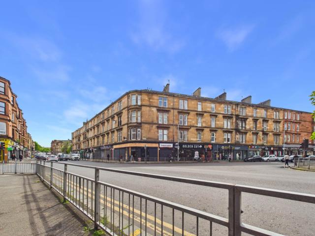Apartment at Allison Street, Glasgow