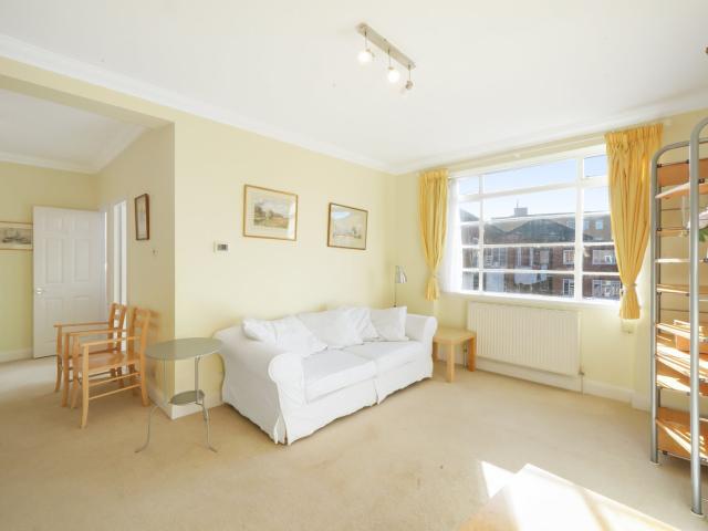 Apartment at Allitsen Road, City of Westminster