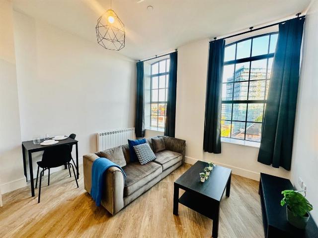 Apartment at Alma Close, Nottingham