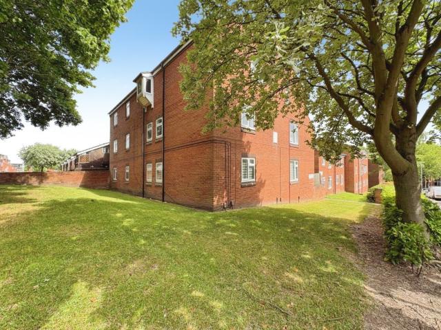 Apartment at Alma Close, Nottingham