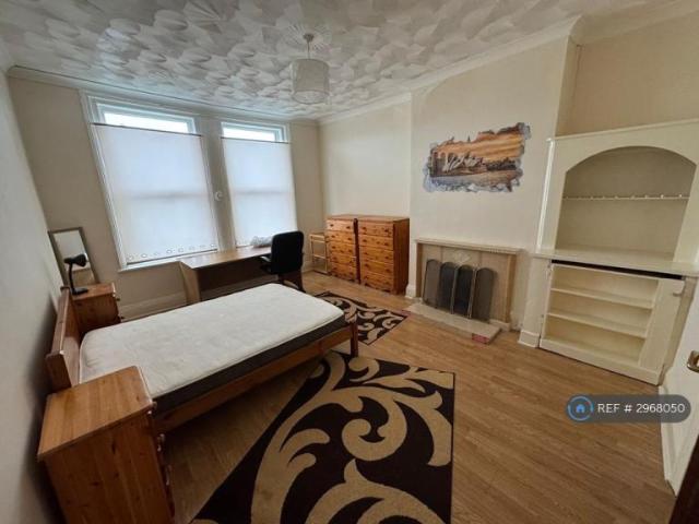 Apartment at Alma Road, Southampton