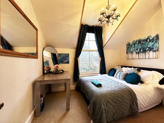 Apartment at Alma Road, Windsor