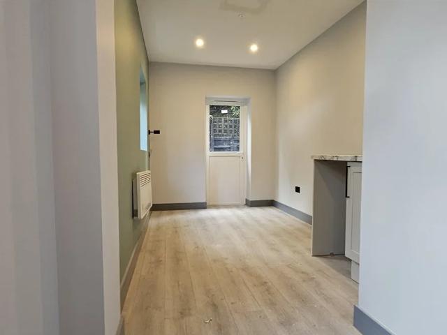 Apartment at Alperton Lane, Greater London