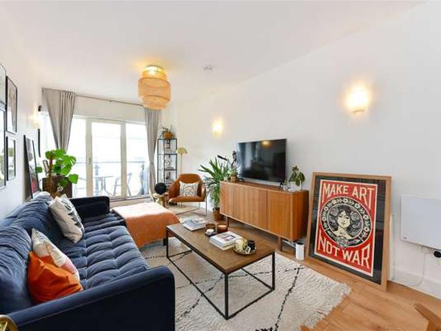 Apartment at Artichoke Hill, Greater London
