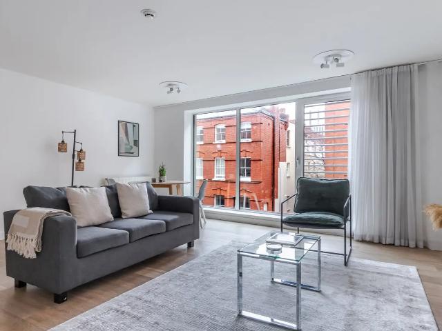 Apartment at Artillery Lane, Greater London