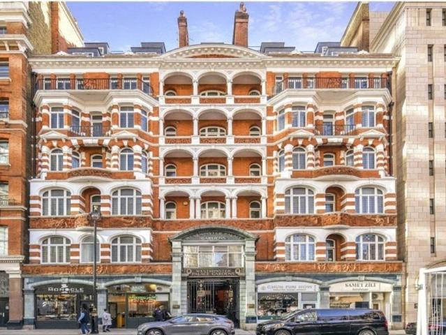 Apartment at Artillery Row, London