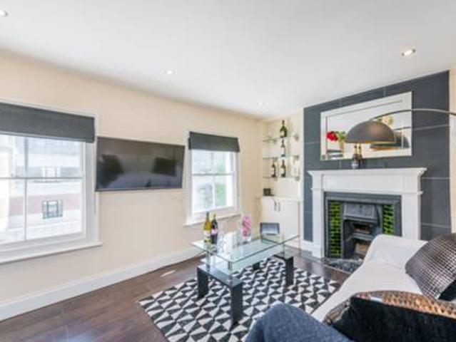 Apartment at Archel Road, Greater London