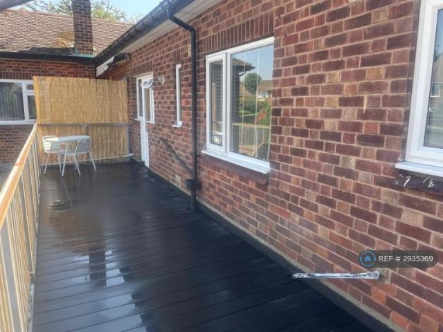 Apartment at Archer Road, Nottingham