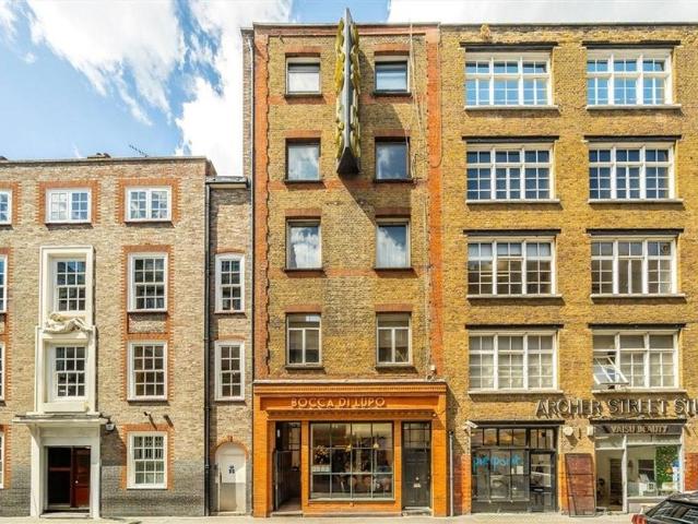 Apartment at Archer Street, City of Westminster