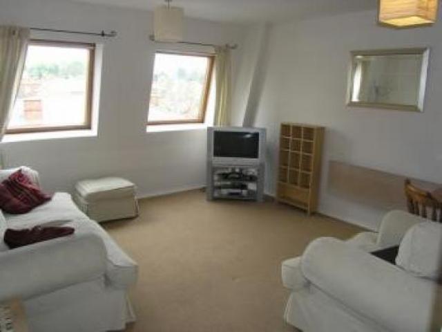 Apartment at Archway Road, Reading