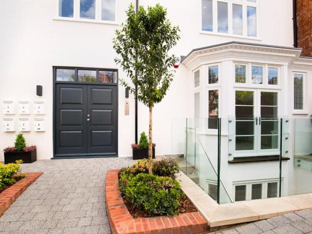 Apartment at Ardwick Road, Greater London