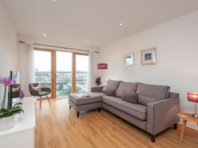 Apartment at Argyle Street, Glasgow