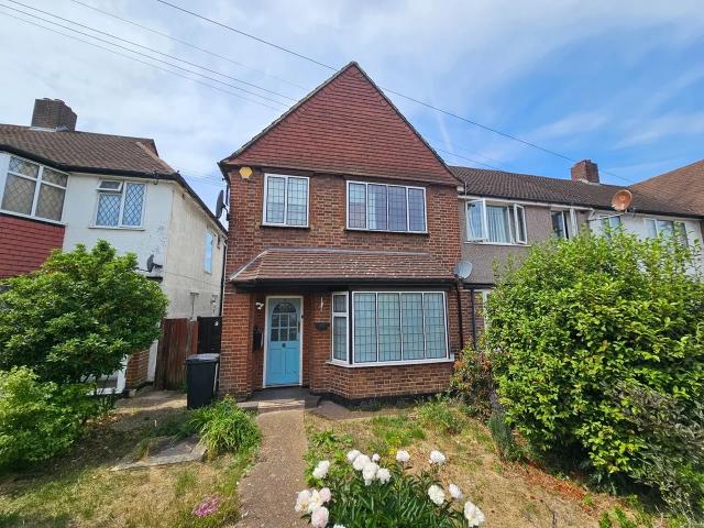 Apartment at Arkindale Road, Greater London