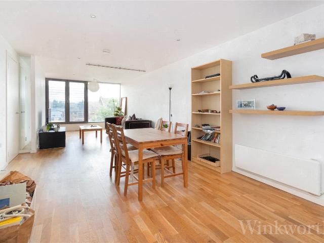 Apartment at Arklow Road, Greater London