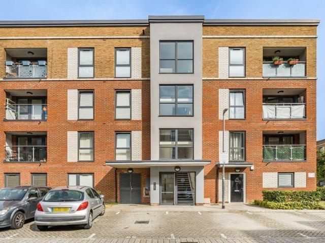 Apartment at Arla Place, Greater London