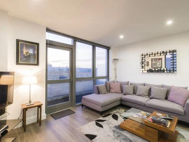 Apartment at Arlington Avenue, Greater London