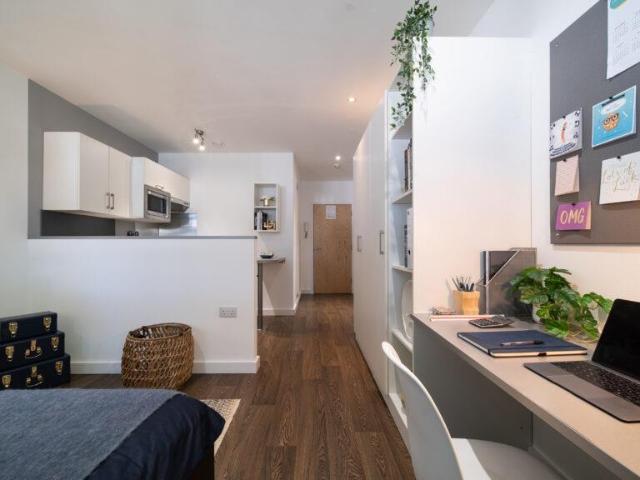 Apartment at Armada Way, Plymouth