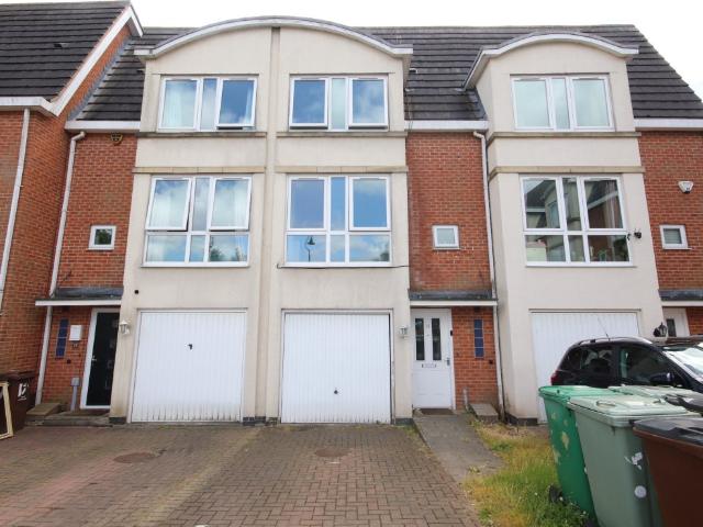 Apartment at Arnold Road, Nottingham