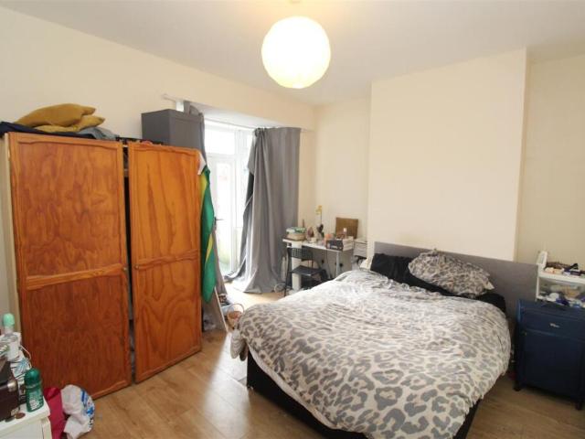 Apartment at Arran Street, Cardiff