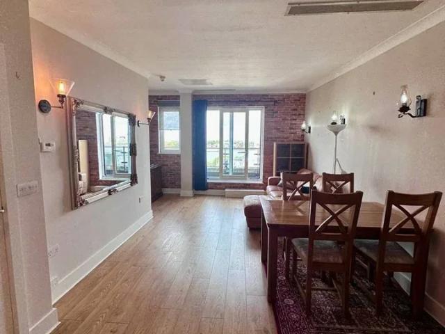 Apartment at Duke of Wellington Avenue, Greater London