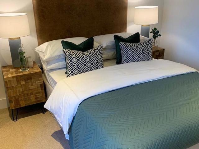 Apartment at Aston Street, Greater London