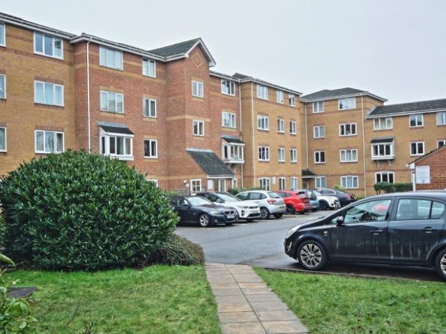 Apartment at Ascot Court, Rushmoor