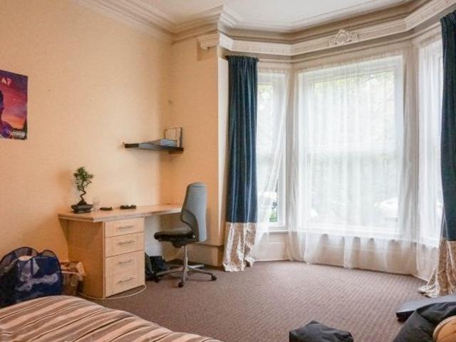 Apartment at Ash Grove, Leeds