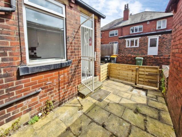 Apartment at Ash Road, Leeds