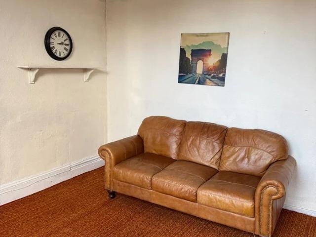Apartment at Ash Street, Southport