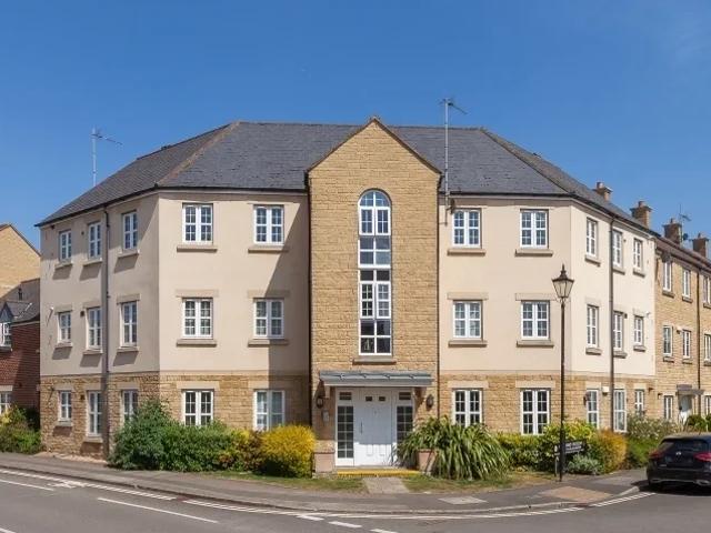 Apartment at Ashcombe Crescent, West Oxfordshire