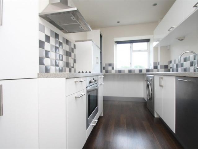 Apartment at Ashcroft Close, Borough of Spelthorne