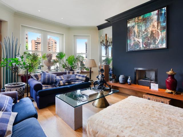 Apartment at Ashburnham Road, Greater London