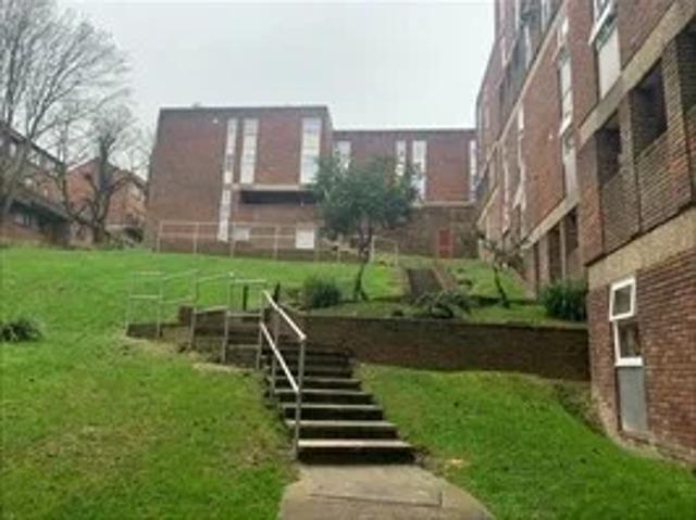 Apartment at Ashburnham Road, Luton
