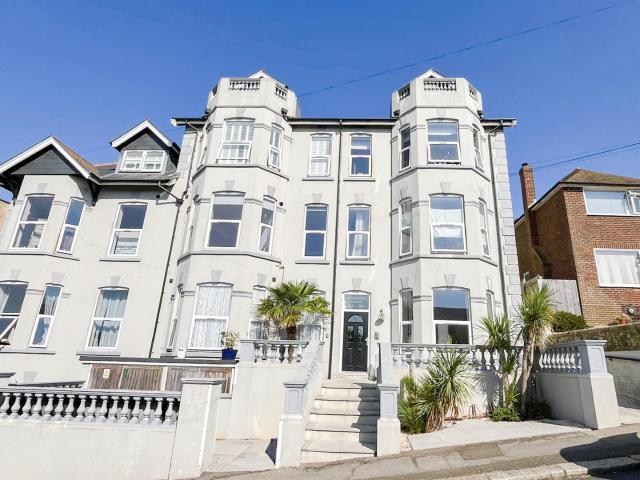 Apartment at Ashburnham Road, St Leonards