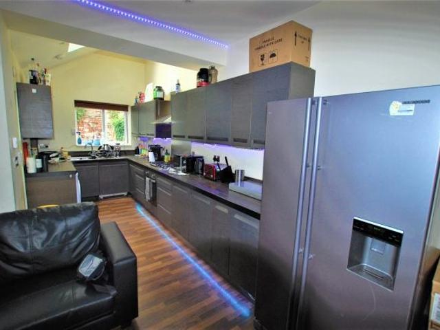 Apartment at Ashdell Road, Sheffield