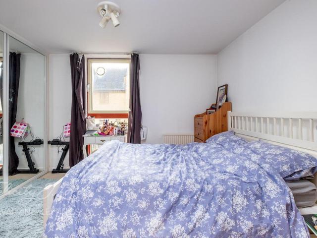 Apartment at Asher Way, Greater London
