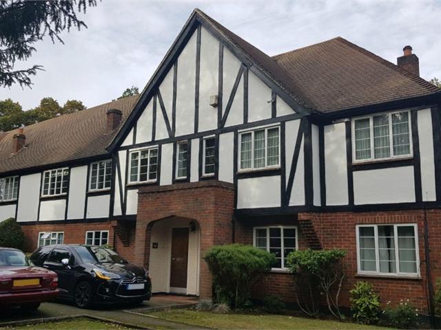 Apartment at Ashley Park Road, Walton on Thames