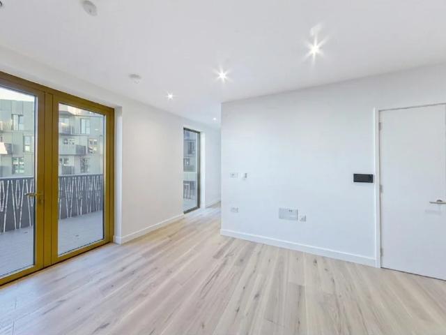 Apartment at Ashley Road, Greater London