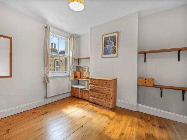 Apartment at Ashleigh Road, Greater London